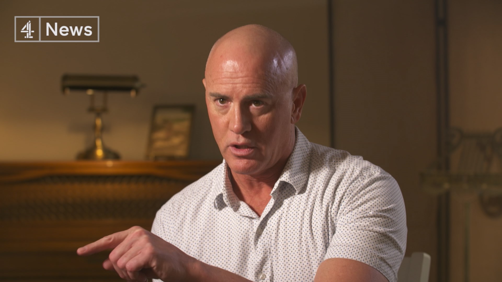 Former gay cure leader backs calls for a ban, after admitting he's gay ...