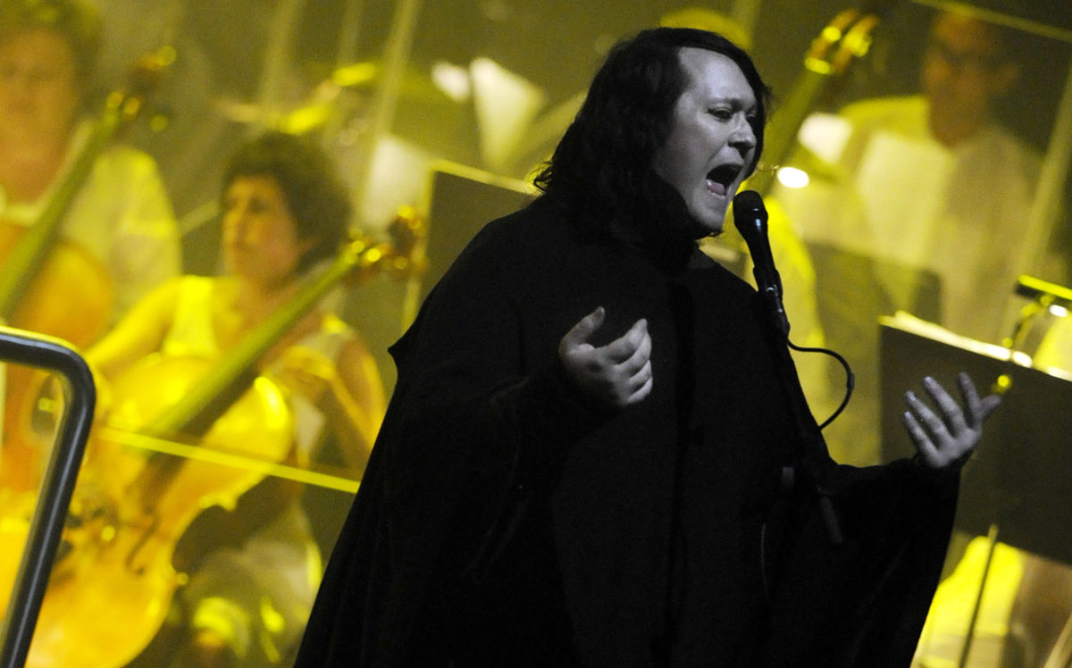 30 singers you may not know are LGBT | PinkNews