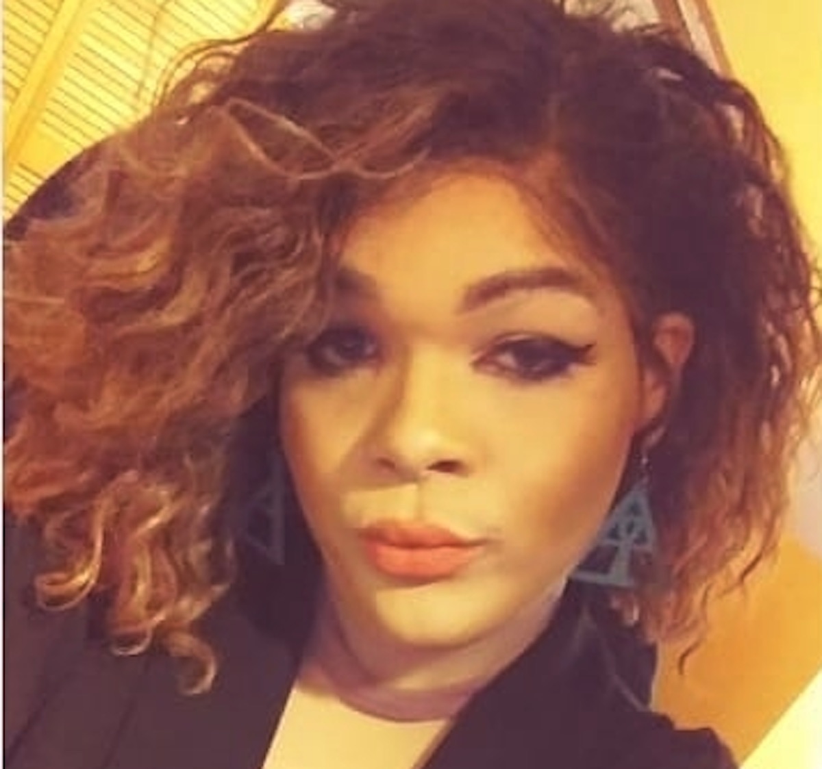 Trans woman who dropped out of all-boys school returns as LGBT advisor ...