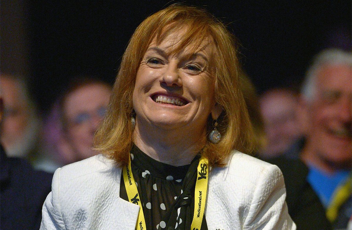 Joan McAlpine: Politicians to hear 'concerns' about kid 'gender confusion'