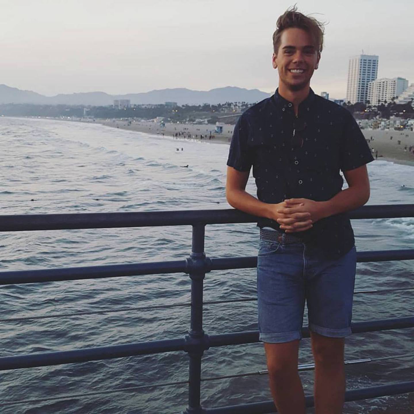 Neon Trees singer Tyler Glenn comes out as gay and praises Mormons for ...