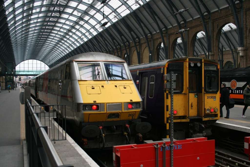 Full steam ahead: rainbow themed train unveiled to celebrate Pride 2018 ...
