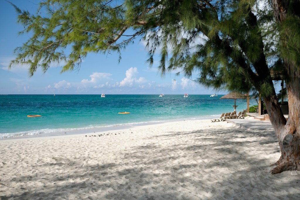 Gay travellers warned about homophobia risk in The Bahamas | PinkNews