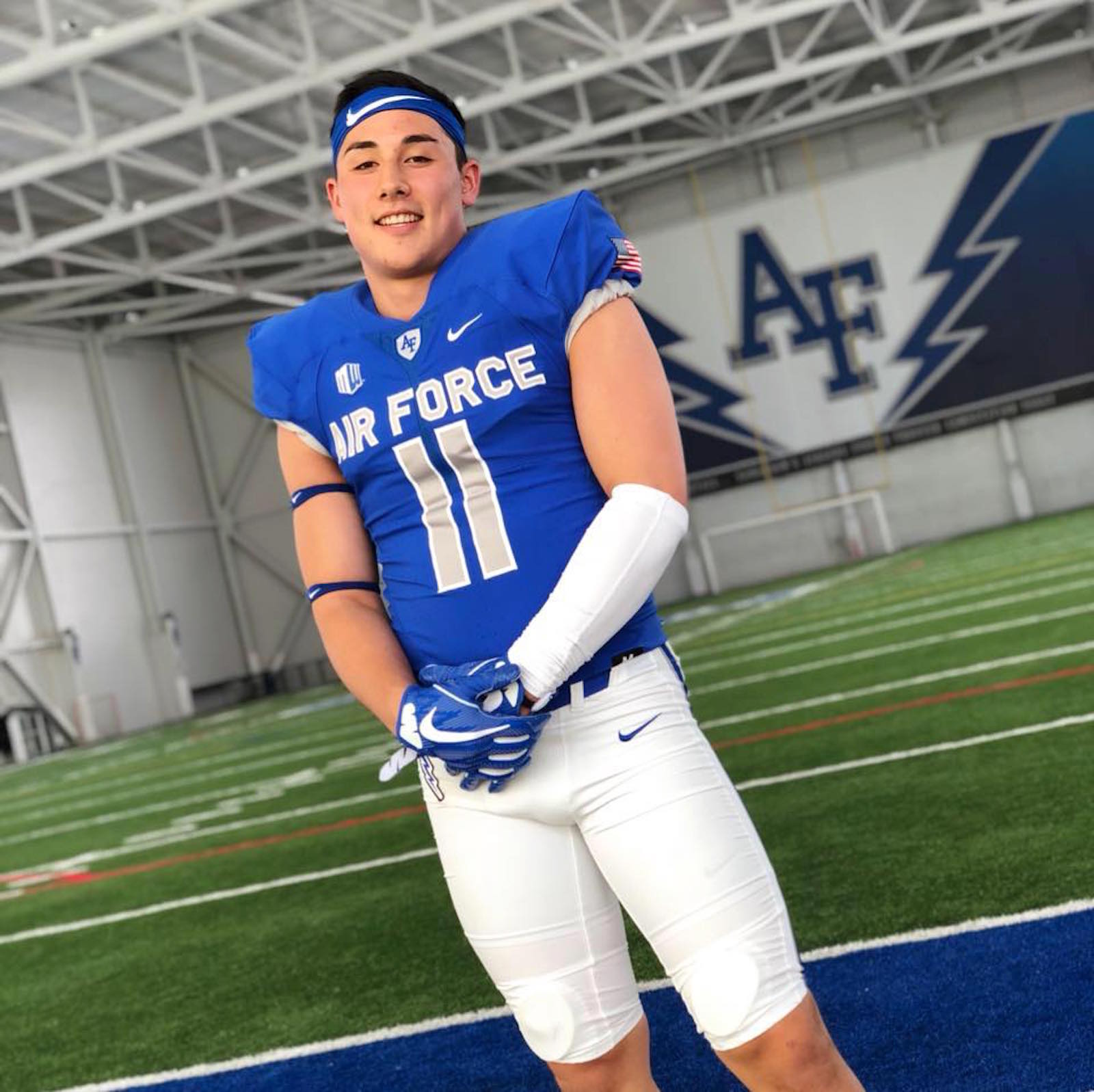 Bradley Kim becomes first active football player at a service academy ...