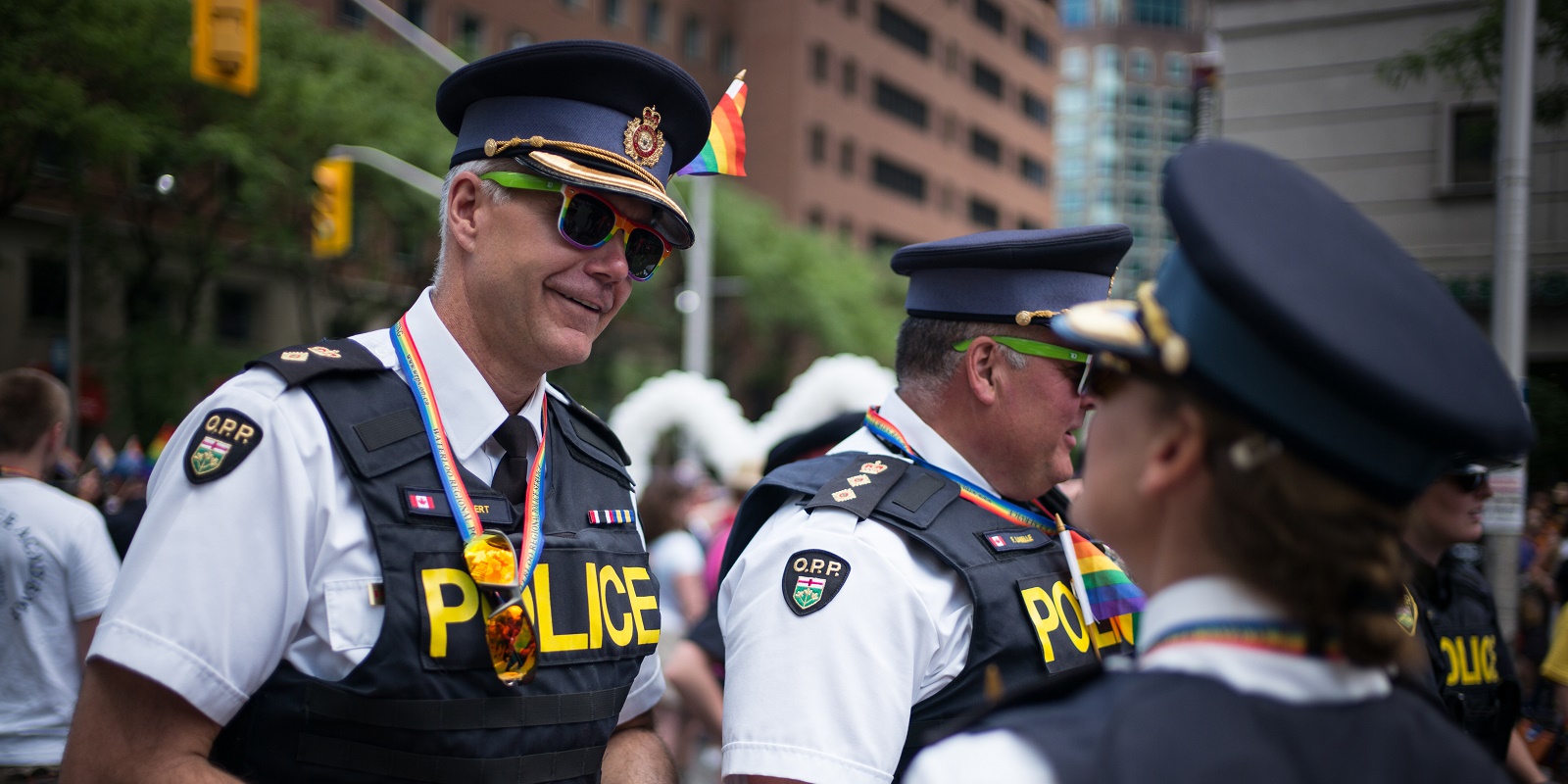 Toronto police need to 'rebuild trust' in LGBT community before joining ...