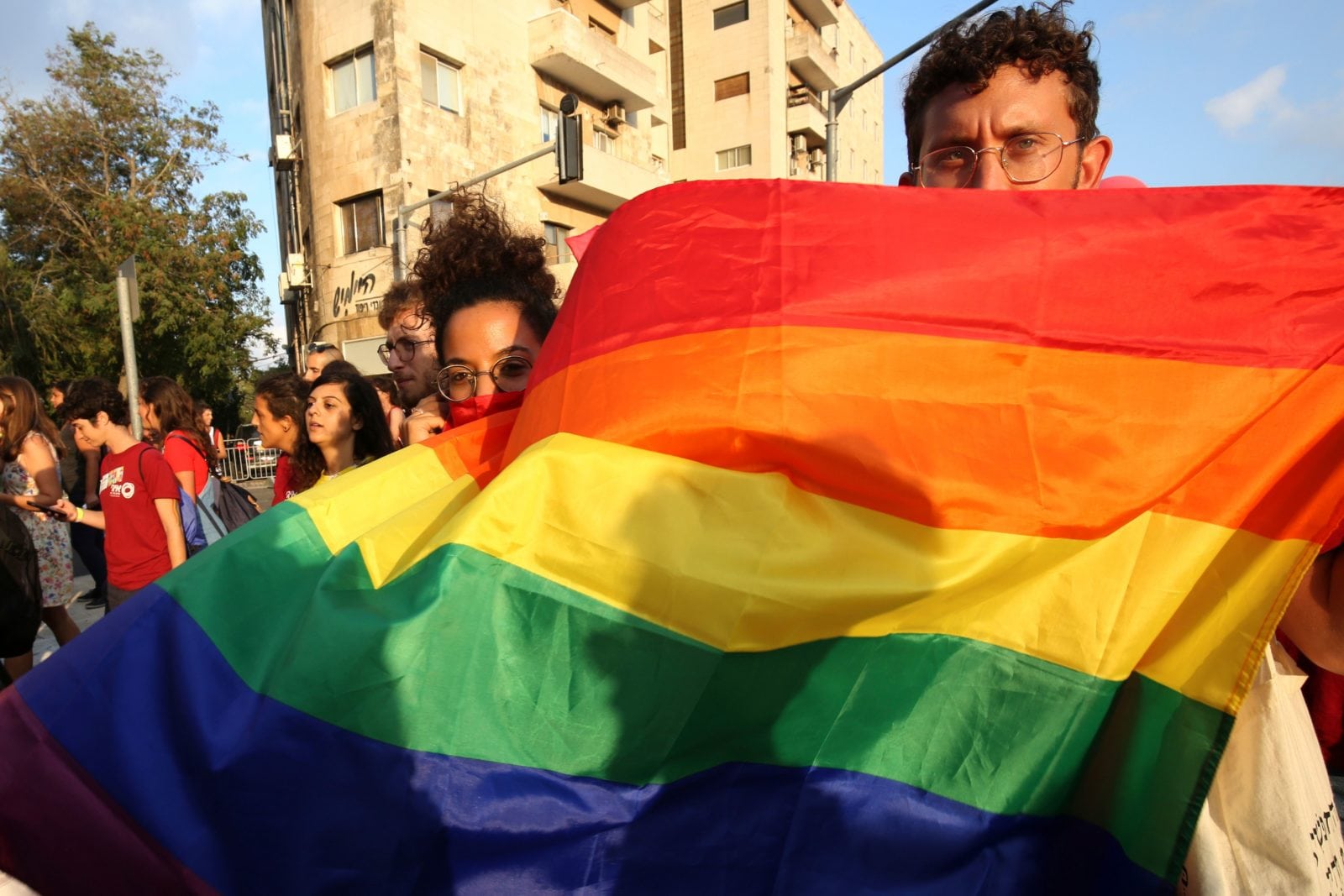 Thousands attend Jerusalem LGBT Pride amid heavy police presence | PinkNews