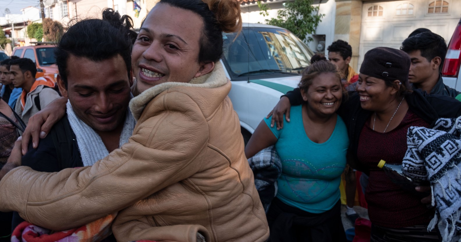 LGBT asylum seekers survive caravan journey to US border | PinkNews