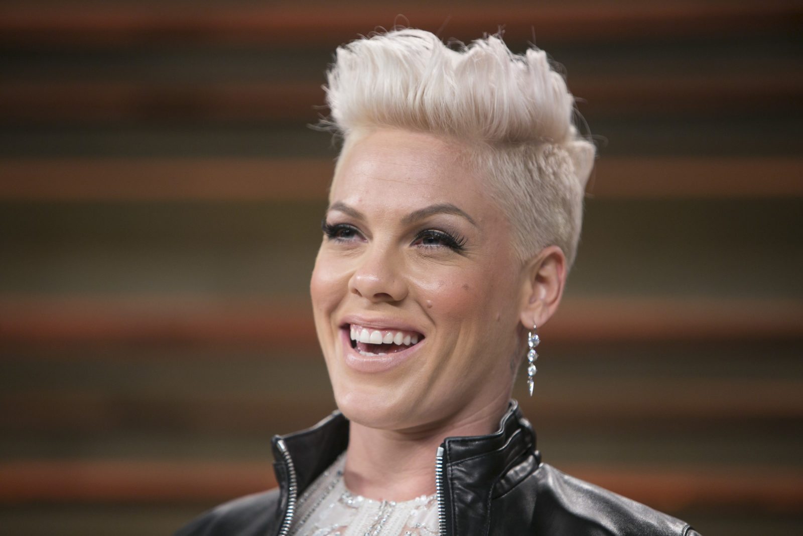 Pink refuses to label her sexuality: 'Leave it alone'