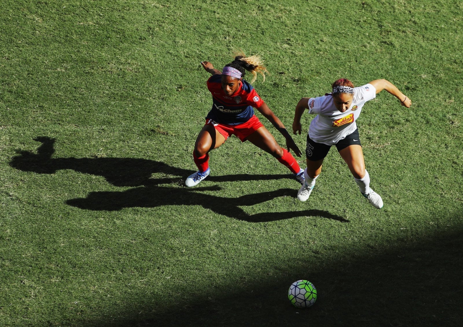 Jaelene Hinkle recalled to US soccer team amid 'homophobia' controversy ...