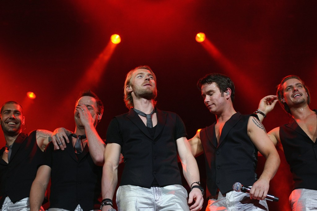 Boyzone members pay touching tributes to Stephen Gately on the 10th ...