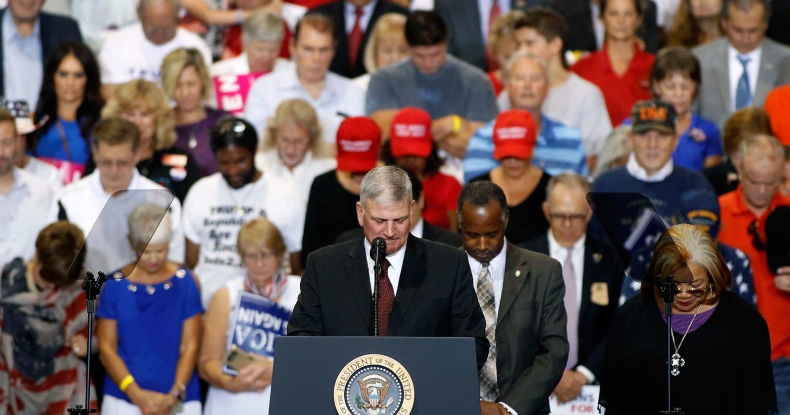 Trump inauguration pastor: Christians should have the 'freedom' to ...