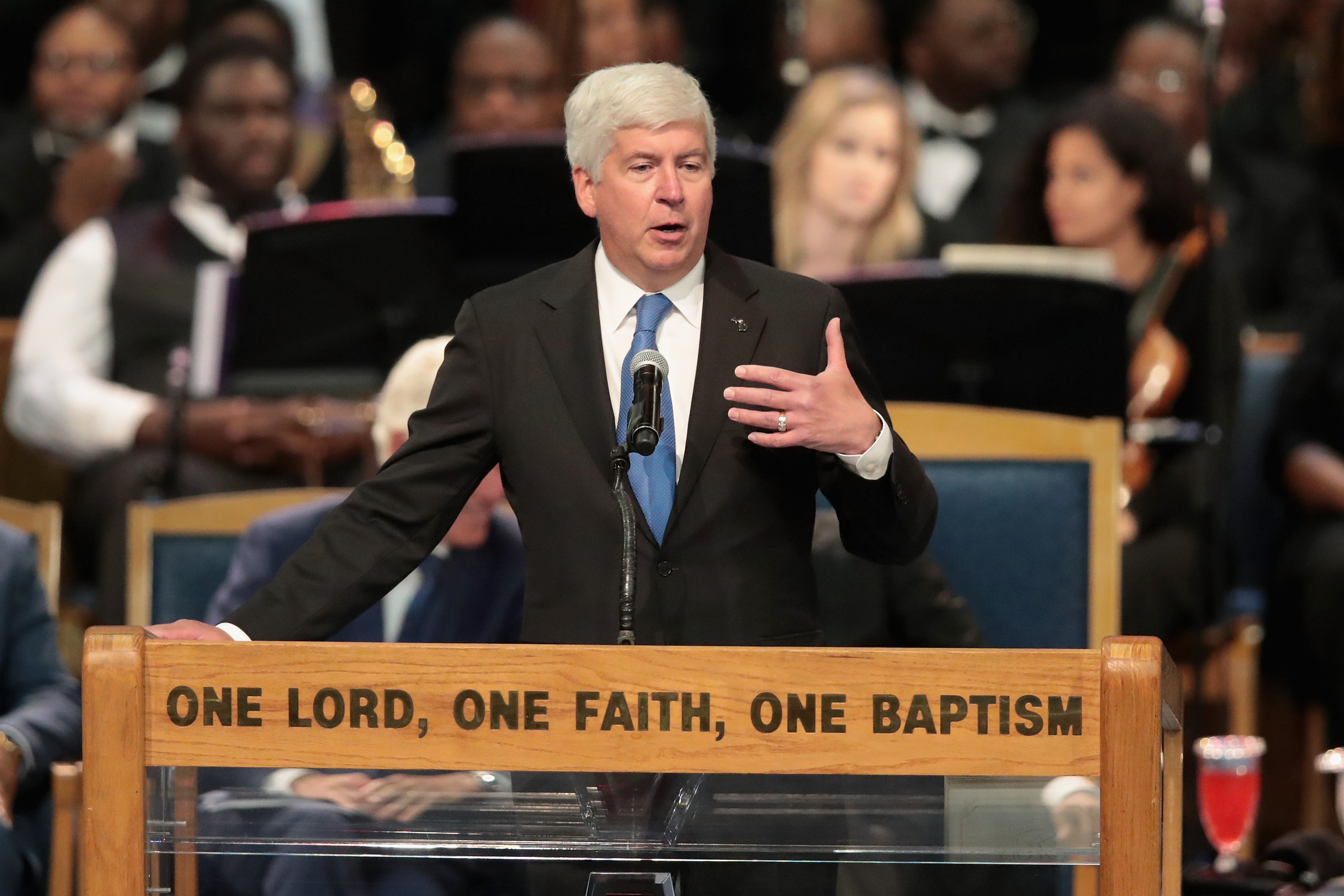 Michigan governor signs directive banning LGBT discrimination before ...