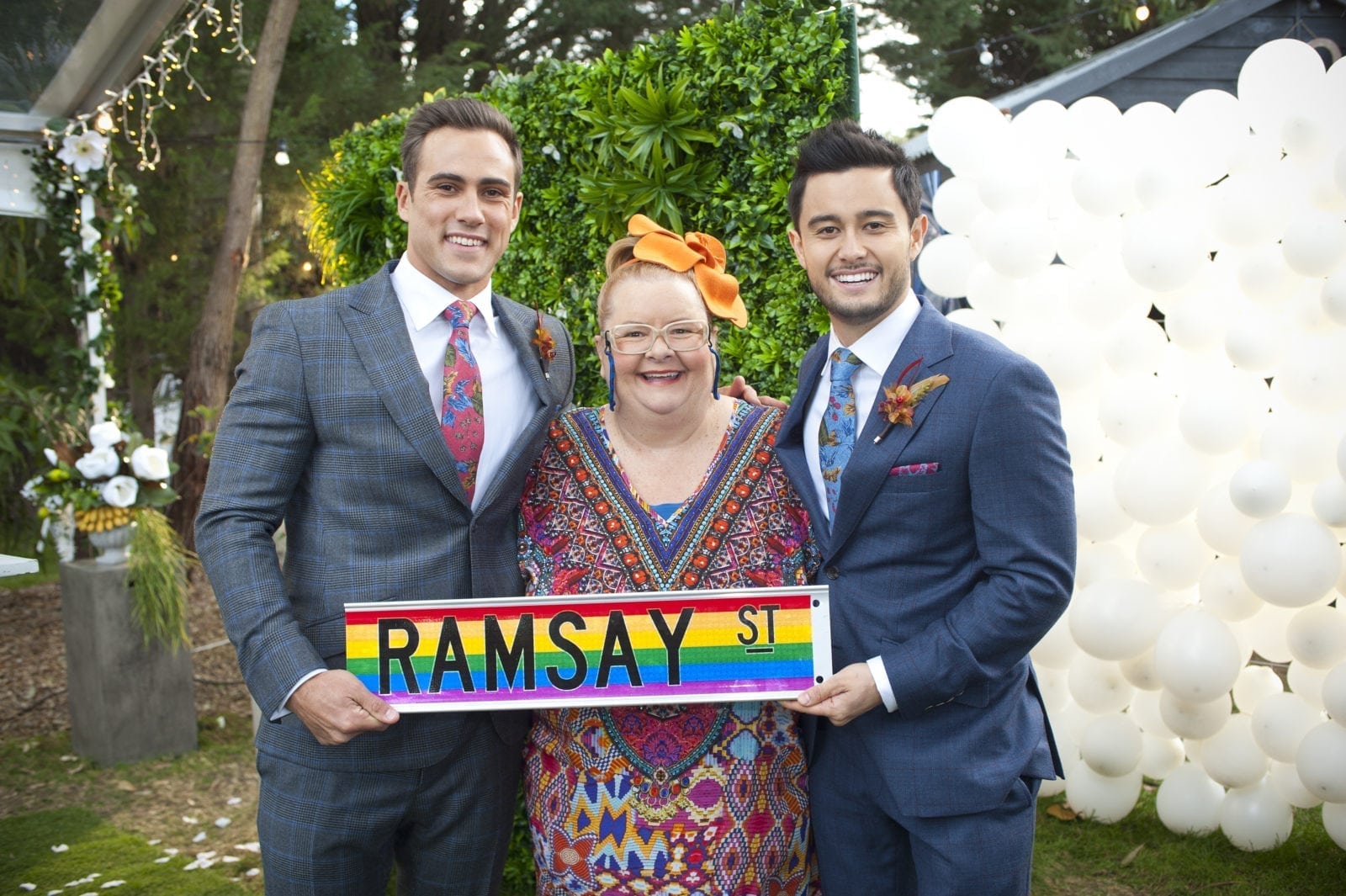 Neighbors airs its first-ever gay ‘throuple’ on the series