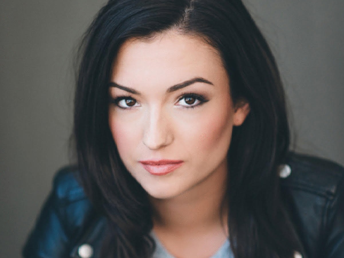 Carmilla star Natasha Negovanlis is on a mission to normalise queer ...