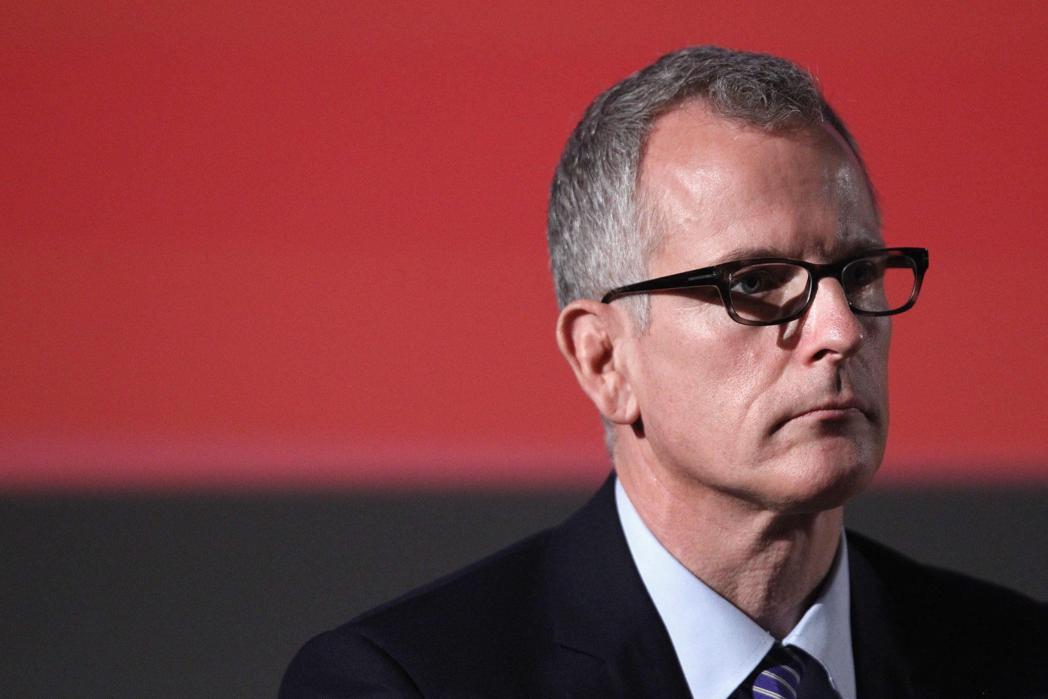New data powers may make it easy to 'out' people, former police chief ...