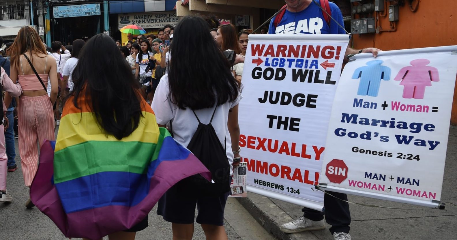 Trans woman in Philippines told ‘boys not allowed' by metro guards ...