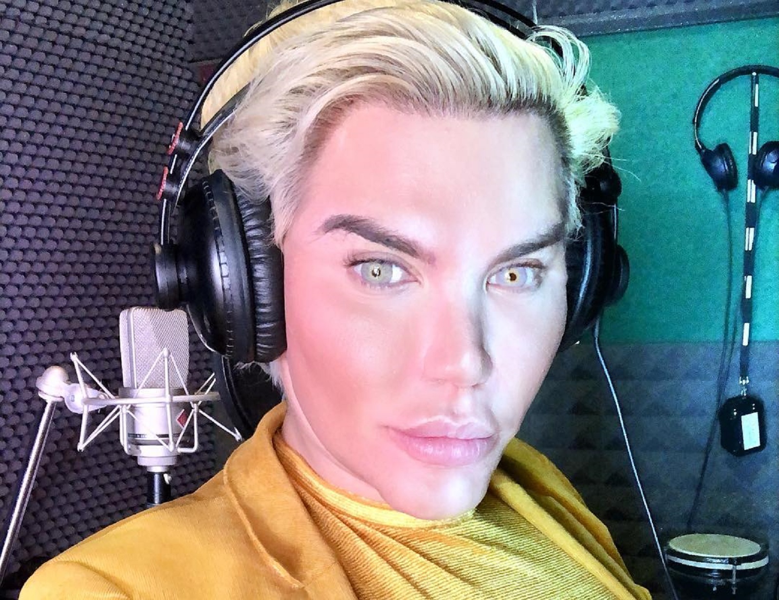 Human Ken doll Rodrigo Alves fears his 'liver is failing' due to ...
