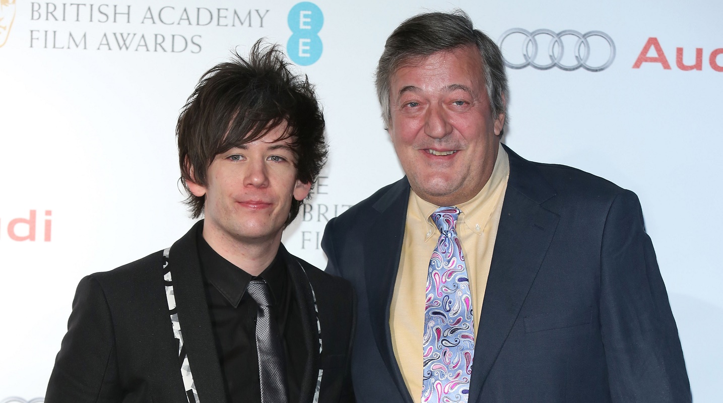 Stephen Fry is now 'leaving the UK' after quitting Twitter | PinkNews