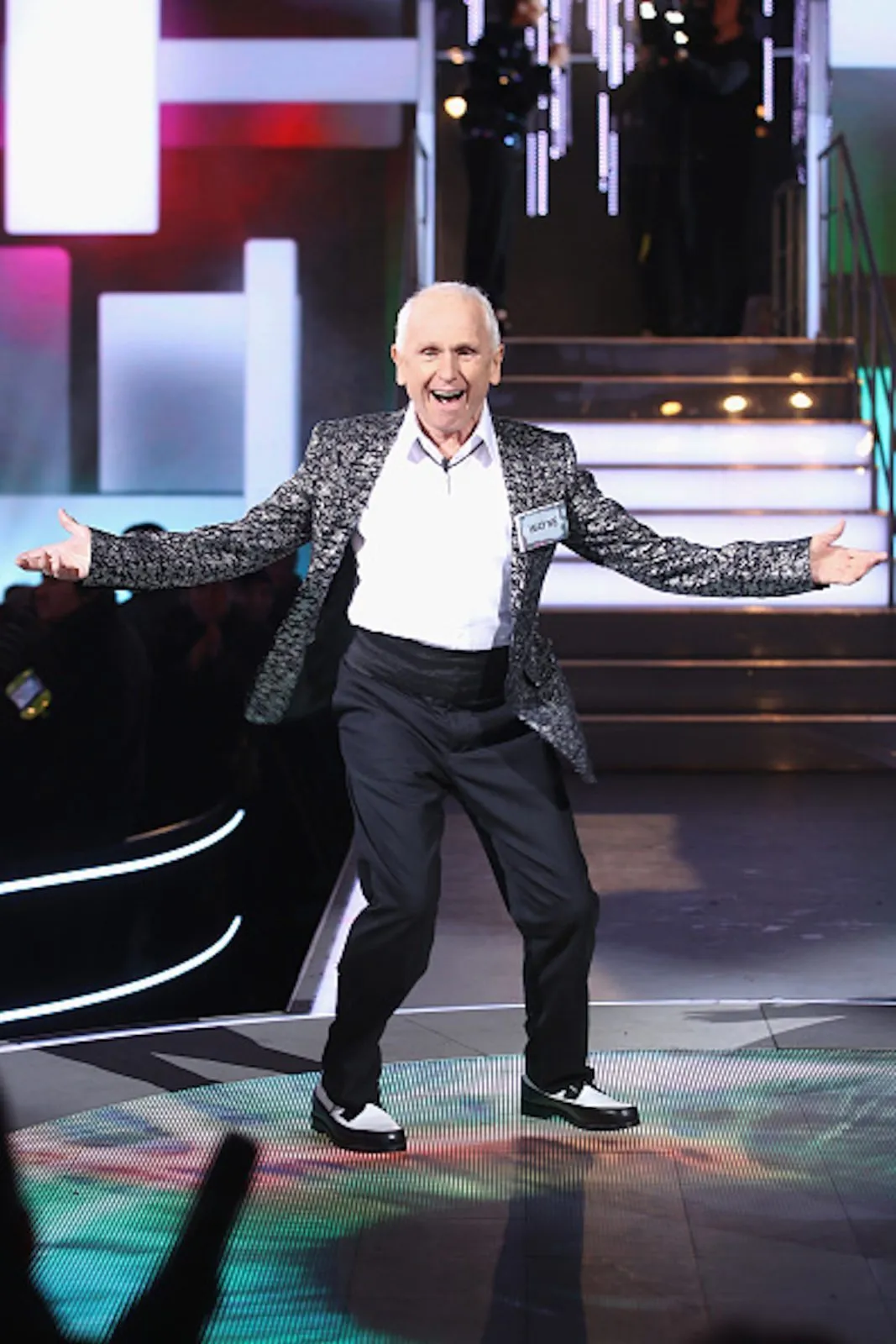 Wayne Sleep reveals how he couldn’t come out as gay when his mother was ...