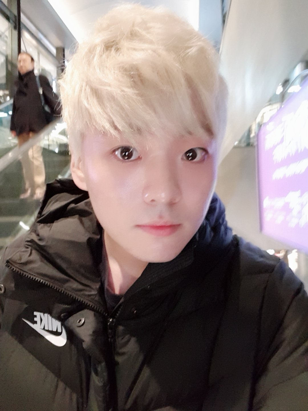 South Korean Overwatch player Effect comes out as bisexual | PinkNews