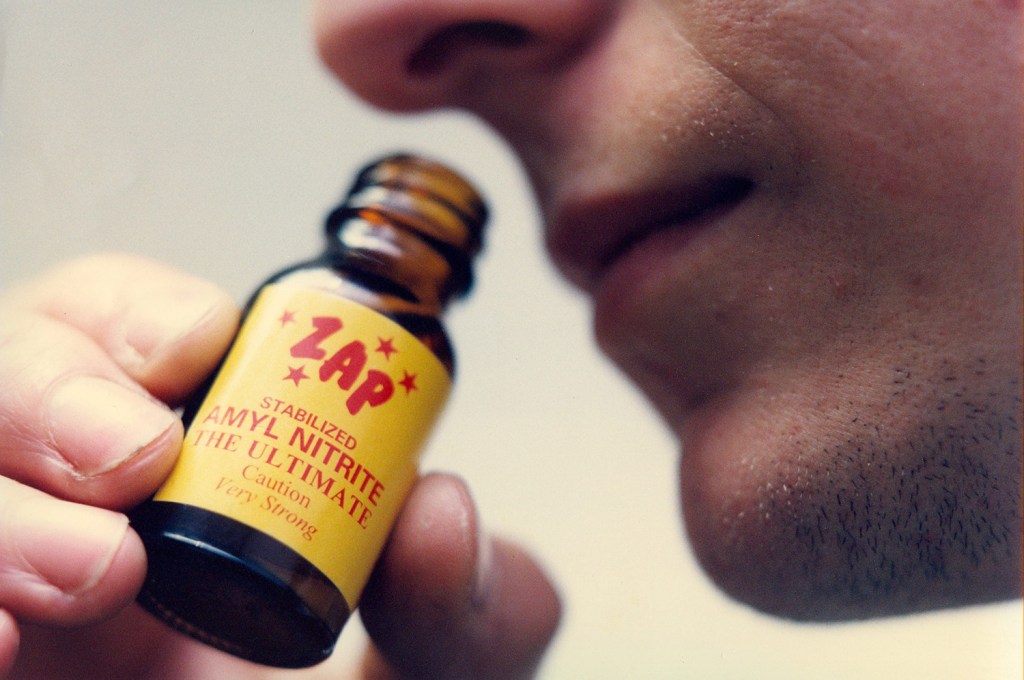 New research finds poppers may cause lasting eye damage | PinkNews