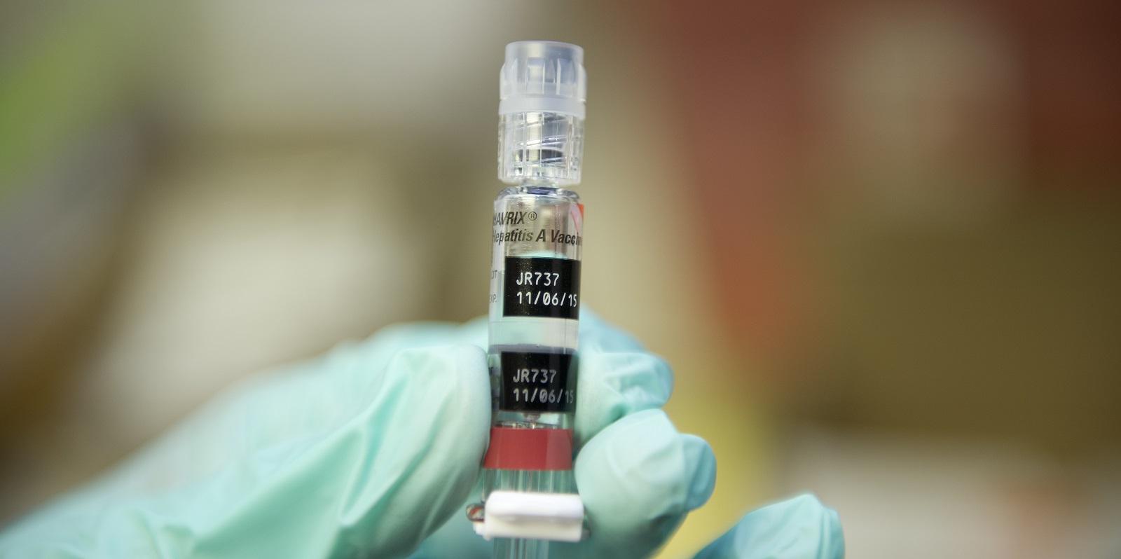 Vaccine for HIV to begin tests on humans next year | PinkNews
