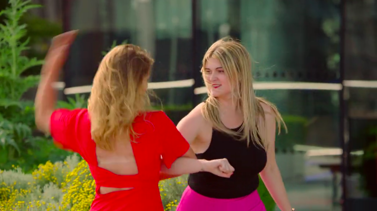 Lesbians perform spectacular first date dance for new show Flirty Dancing