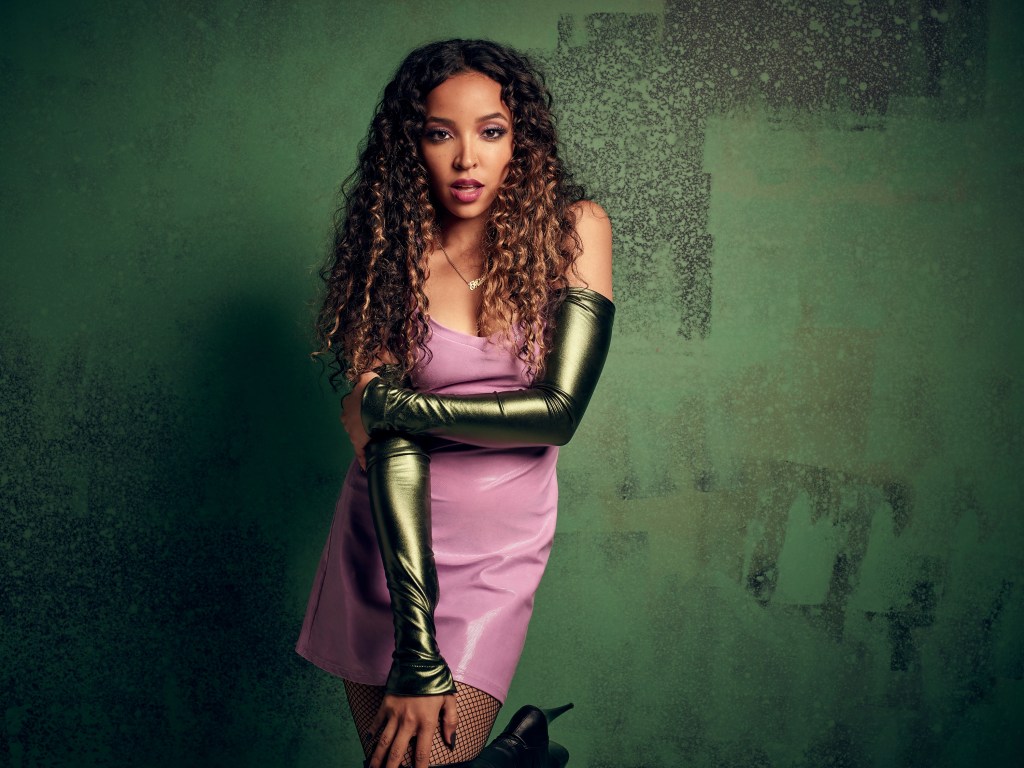 Singer Tinashe was 'queen of the gays' even aged 16 and we have no ...