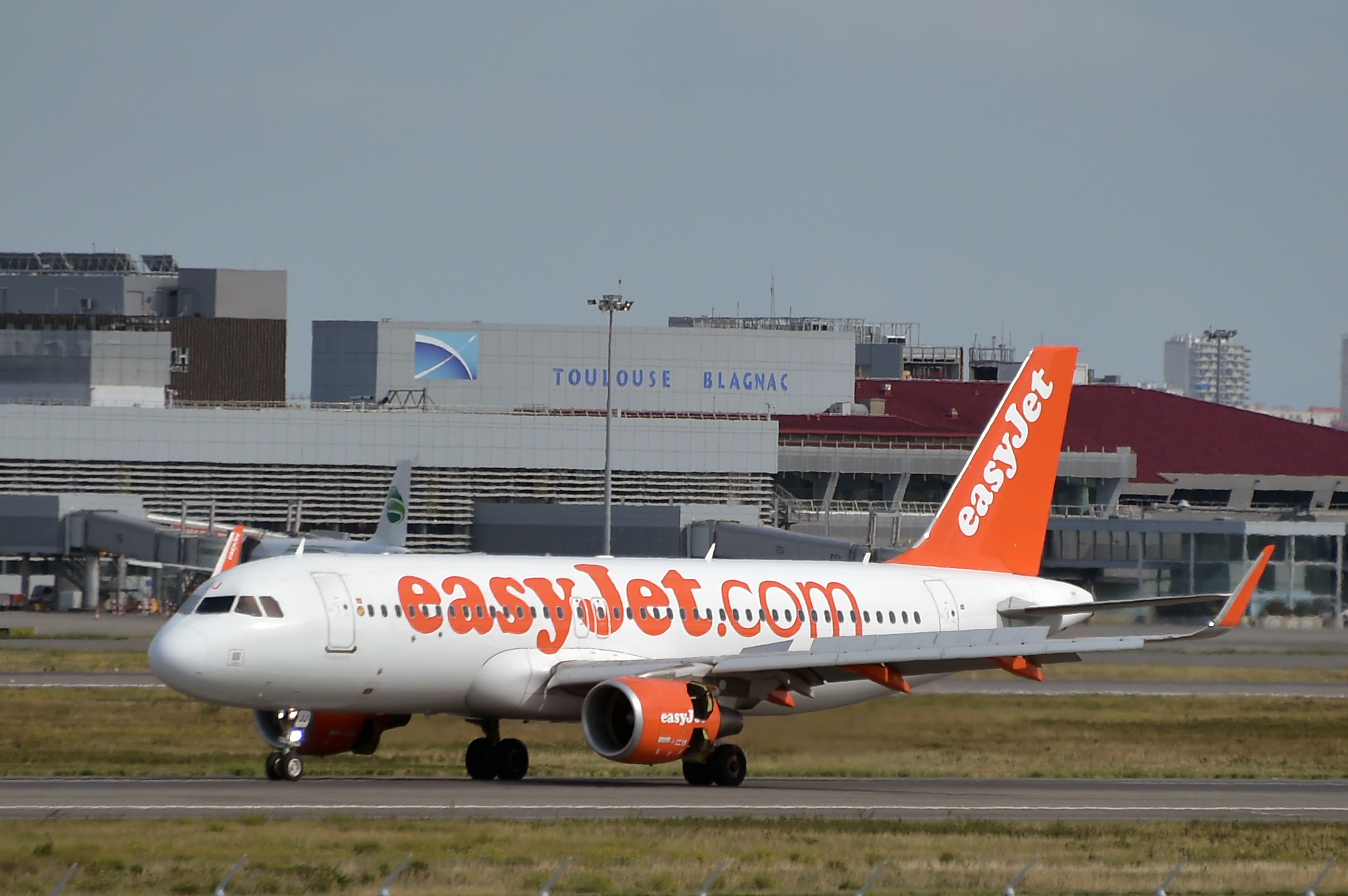 EasyJet swaps 'ladies and gentlemen' for gender-neutral greeting