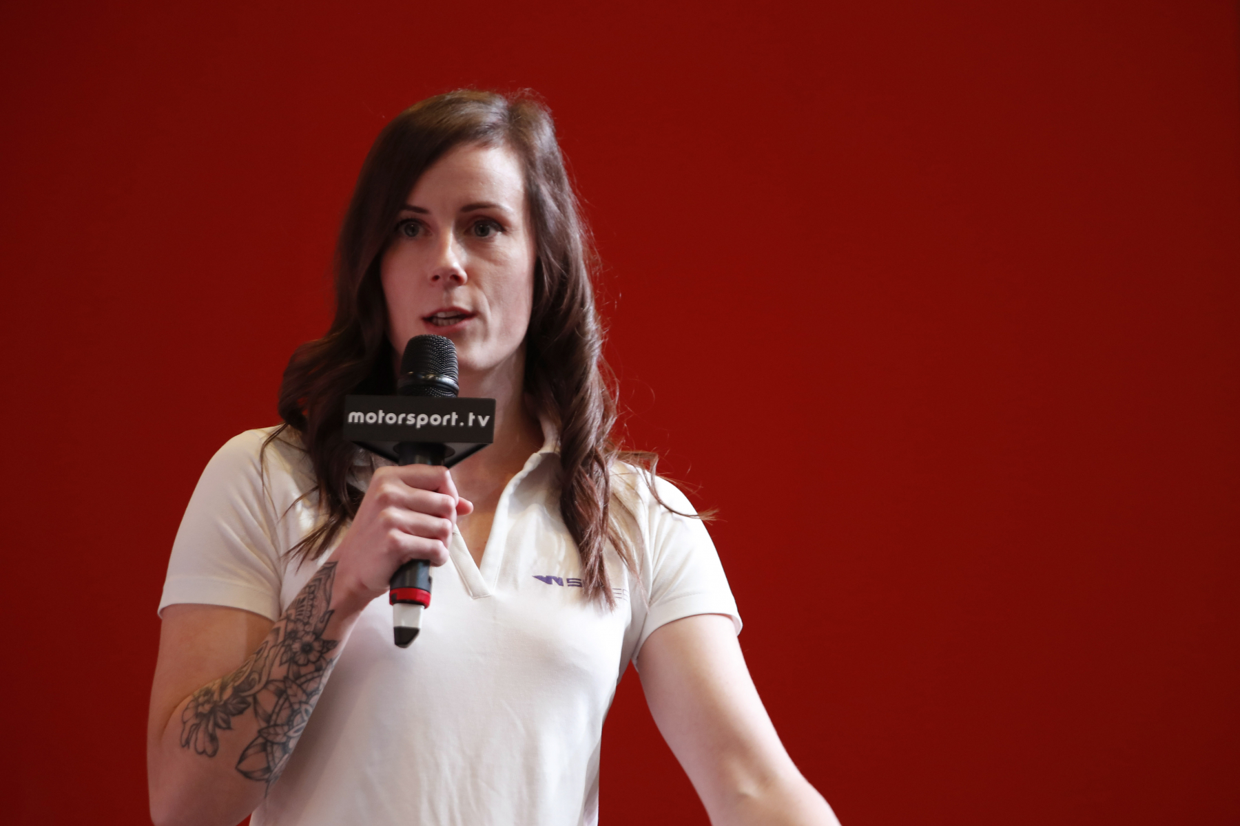 Abbie Eaton: Lesbian racing driver gets delivery job during COVID-19 crisis