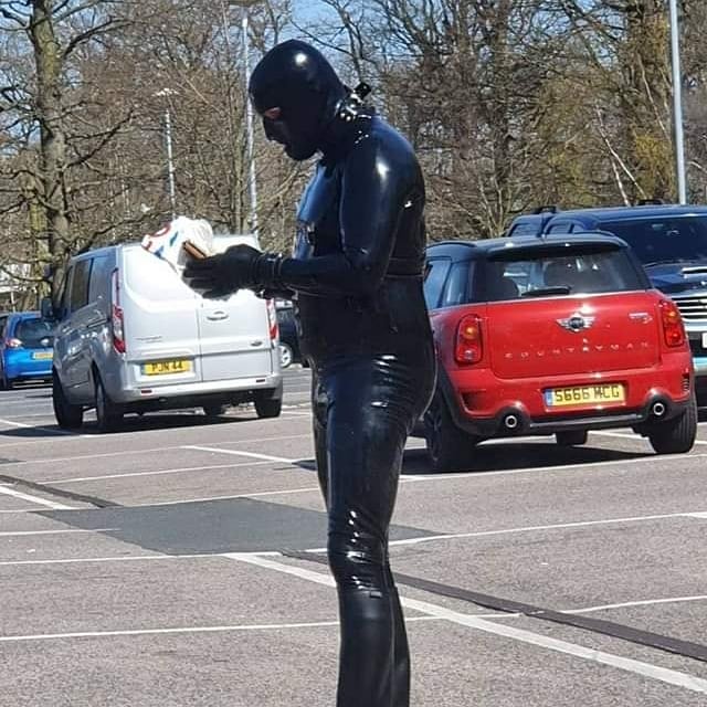 Gimp Man of Essex wears bondage gear all in the name of mental health