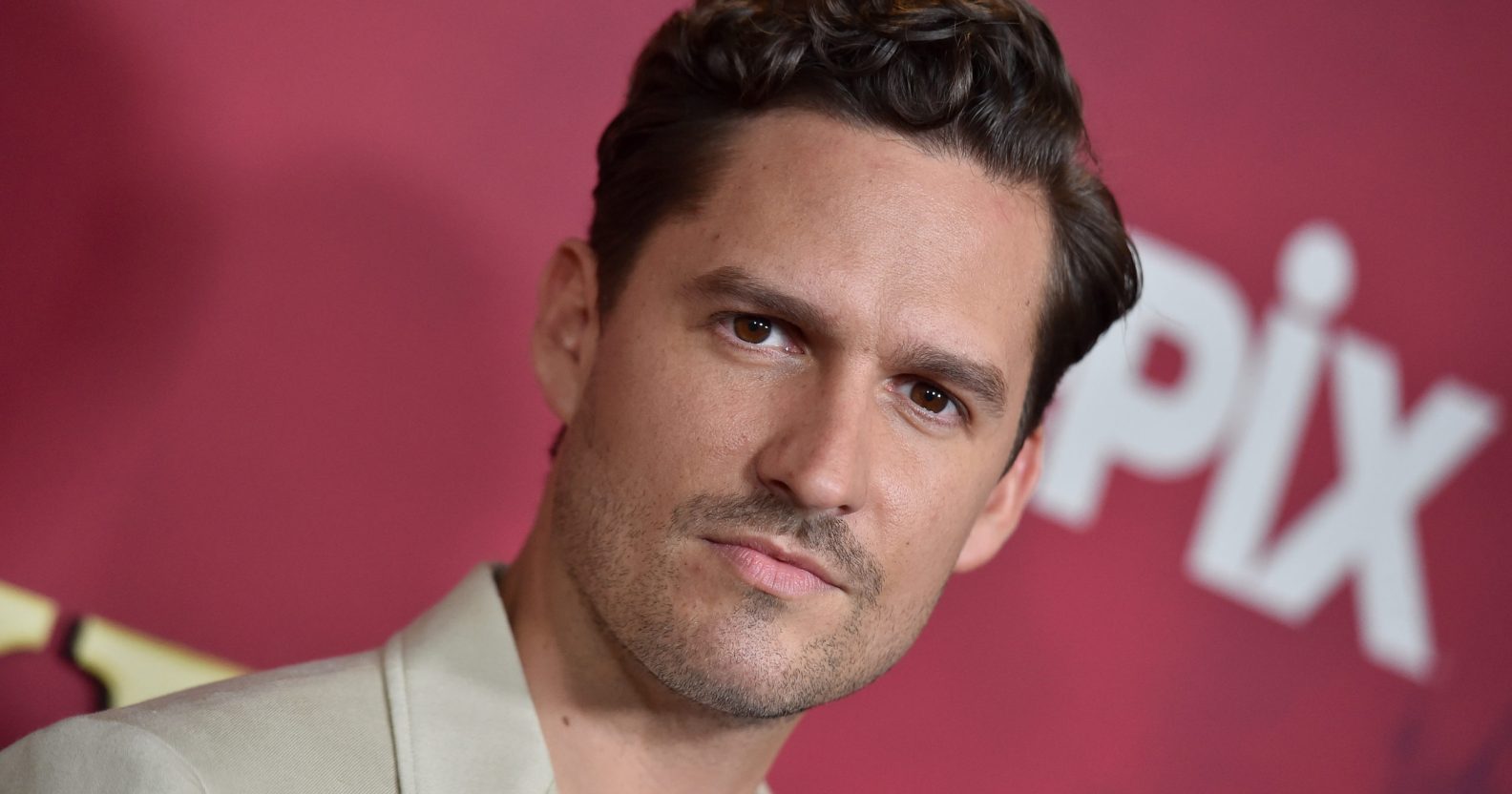 Ben Aldridge: Fleabag star comes out as member of LGBT community