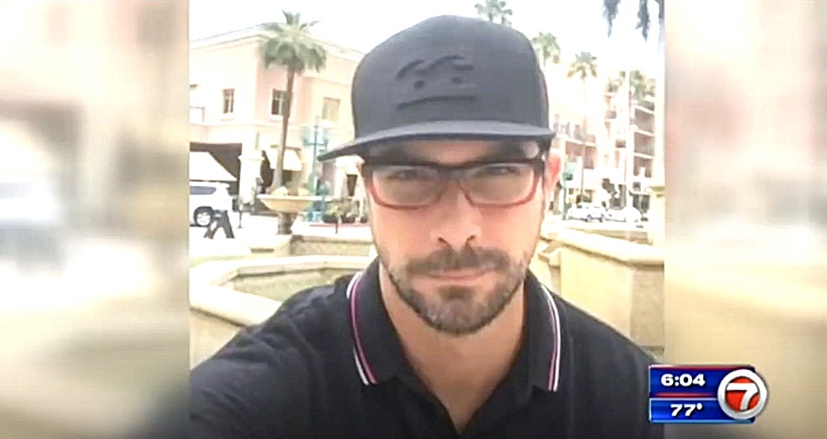 Gay bartender spat on for asking an odious customer to wear a face mask