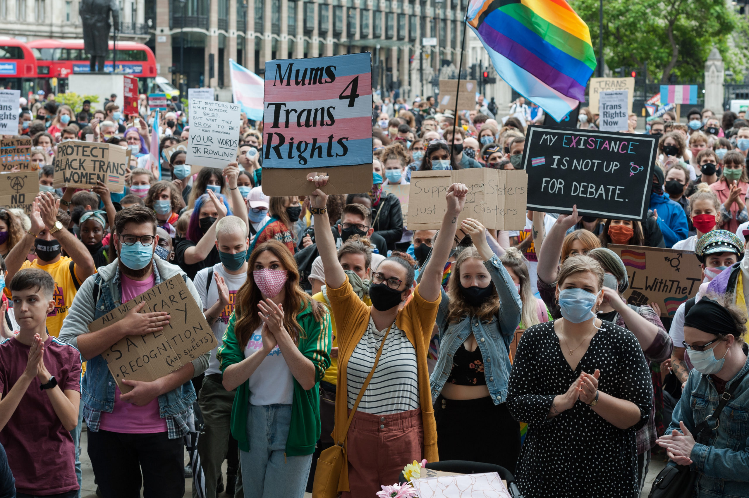 Frankie Boyle comes out swinging for trans rights and we love to see it ...