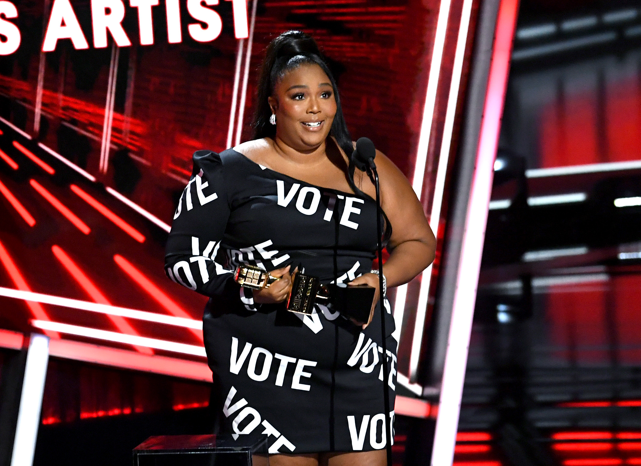 Lizzo uses Billboard Music Awards speech to send powerful message: vote