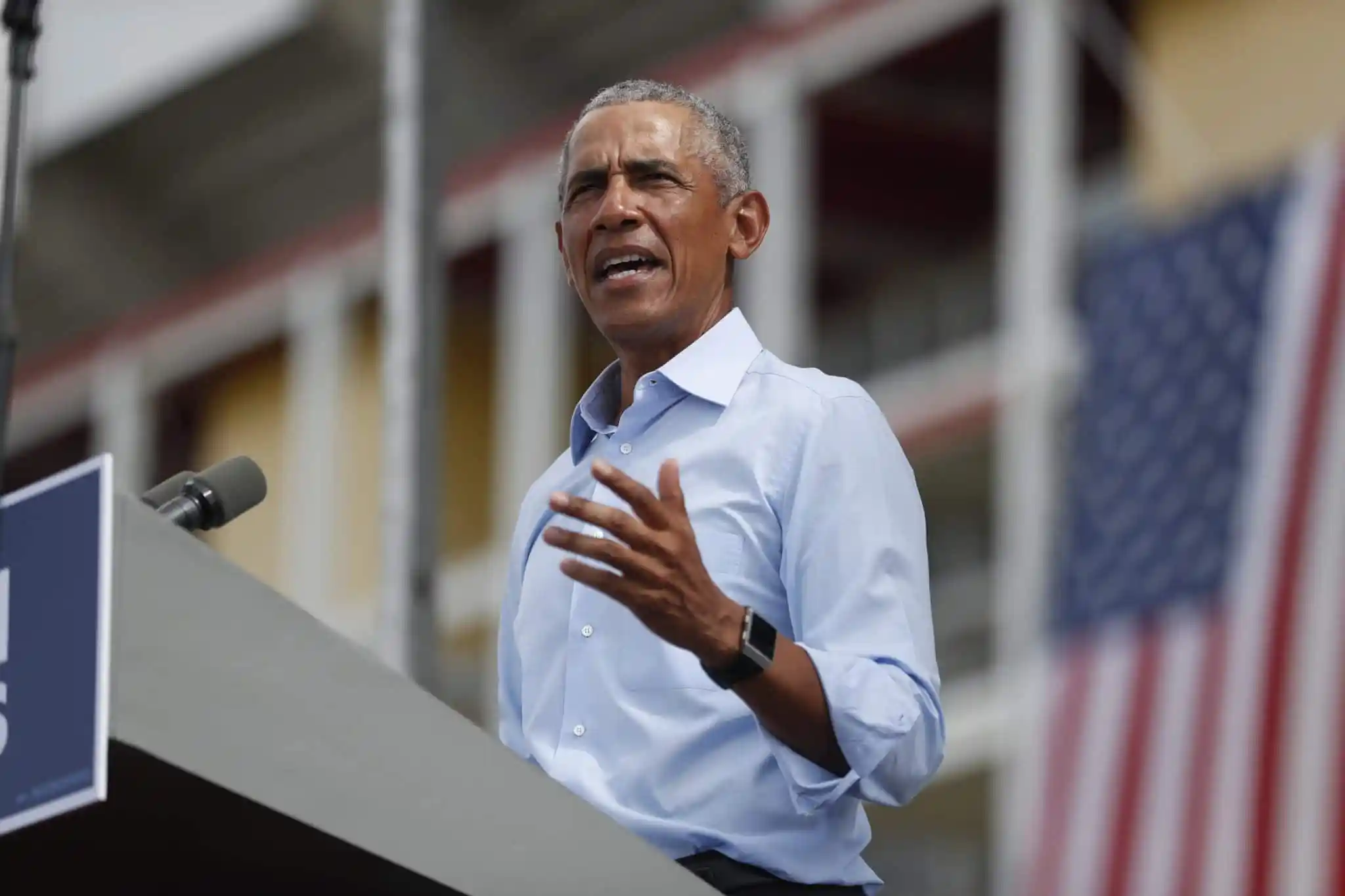 Barack Obama read Virginia Woolf to try impress an 'ethereal bisexual'