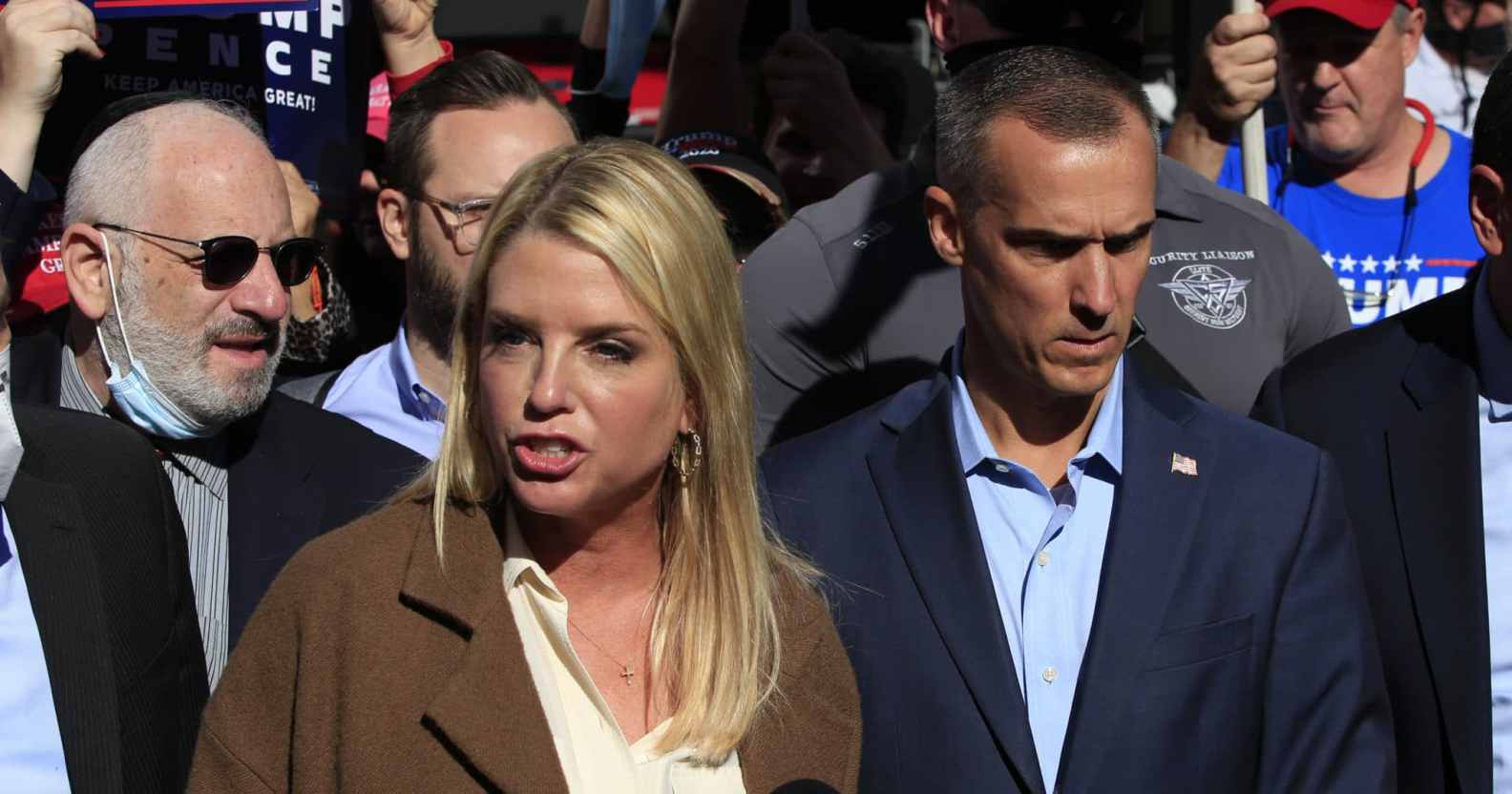 Protesters drown out speech by Trump adviser Pam Bondi with Beyoncé