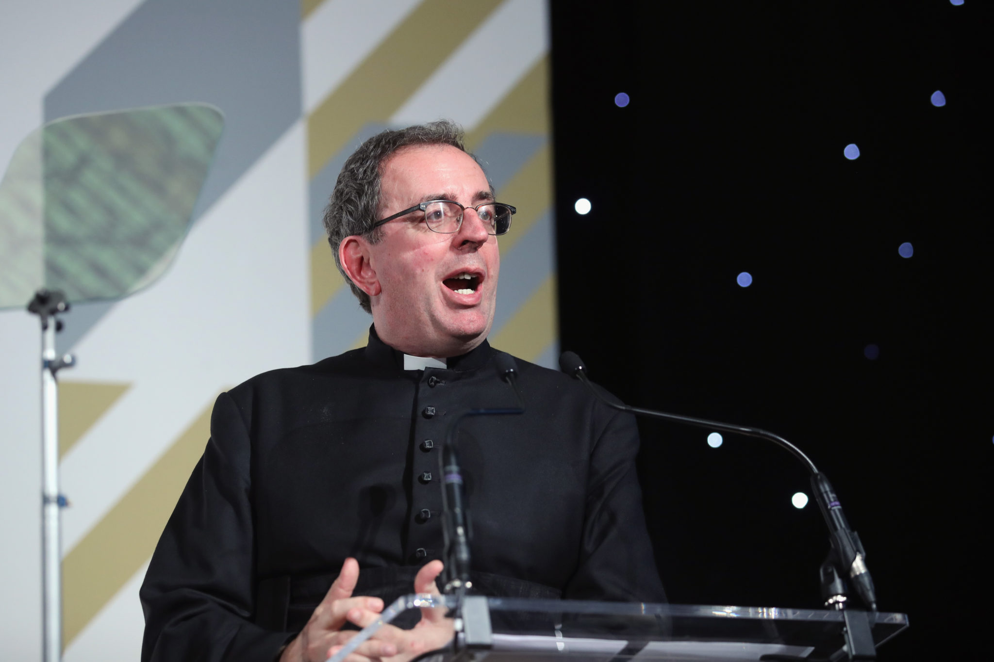 Reverend Richard Coles confirms late partner died of alcoholism