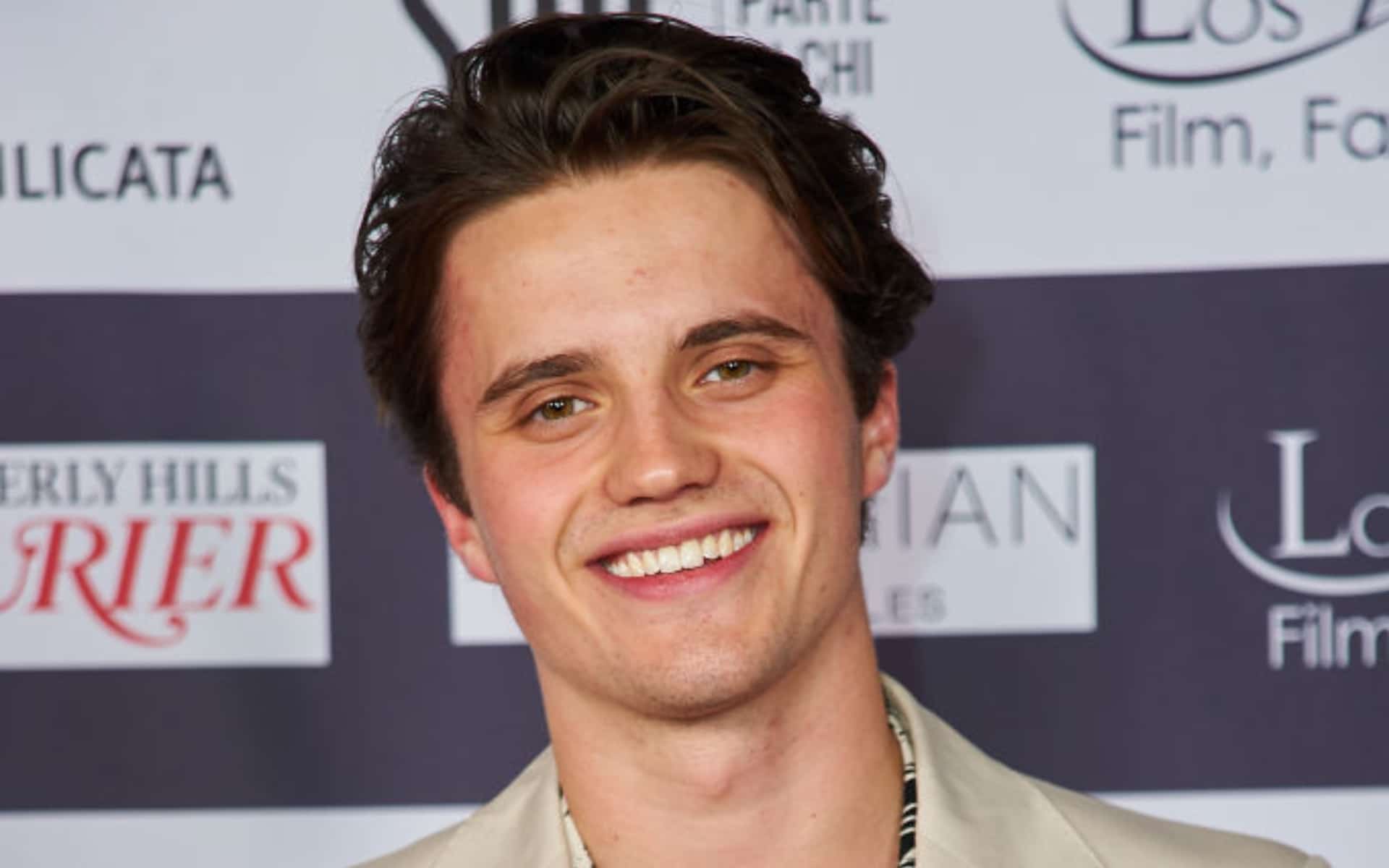 Love, Victor's George Sear on sex scenes and why he's proud to play gay