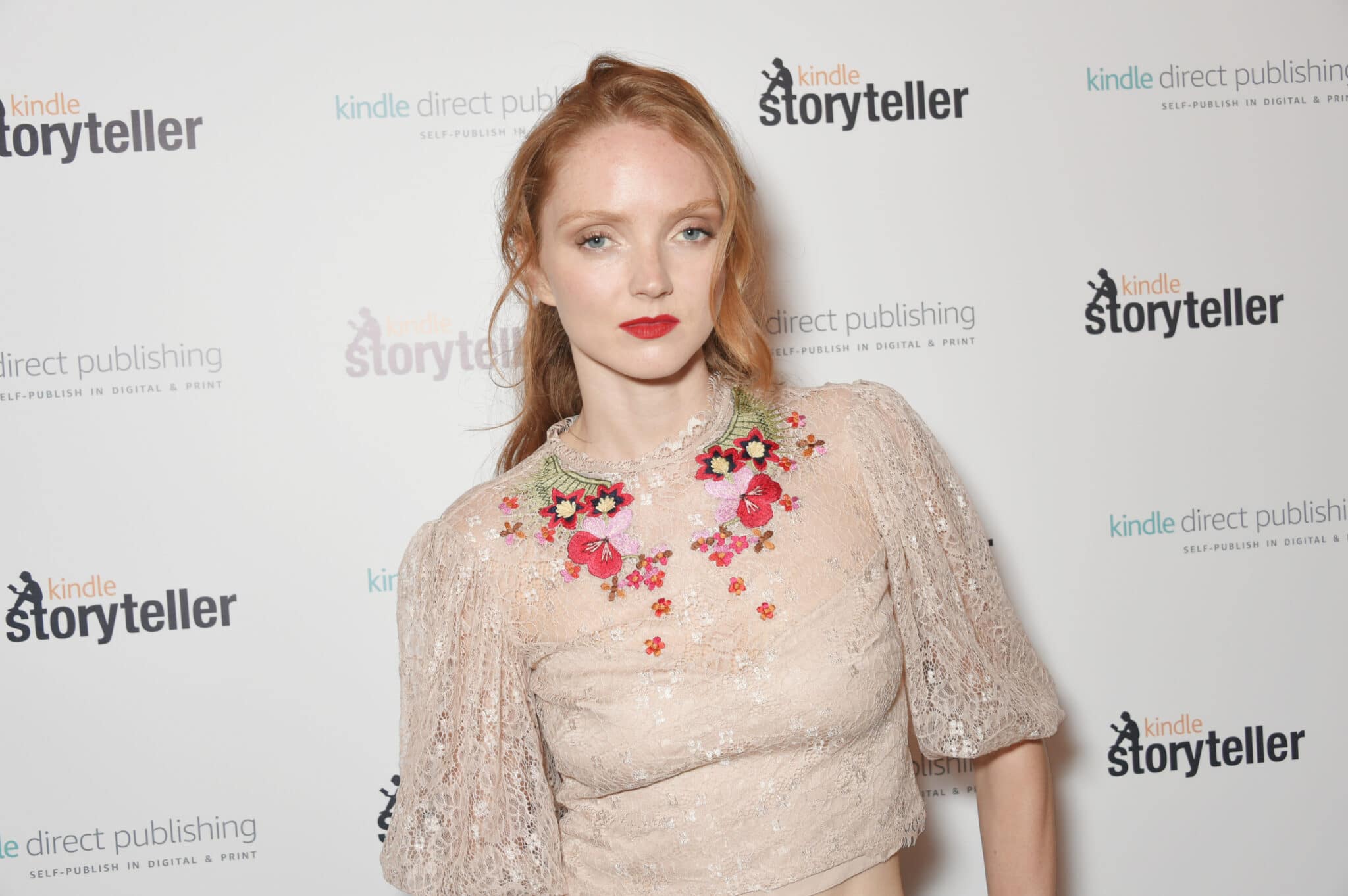 Supermodel Lily Cole 'acknowledges she's not straight' as she comes out ...
