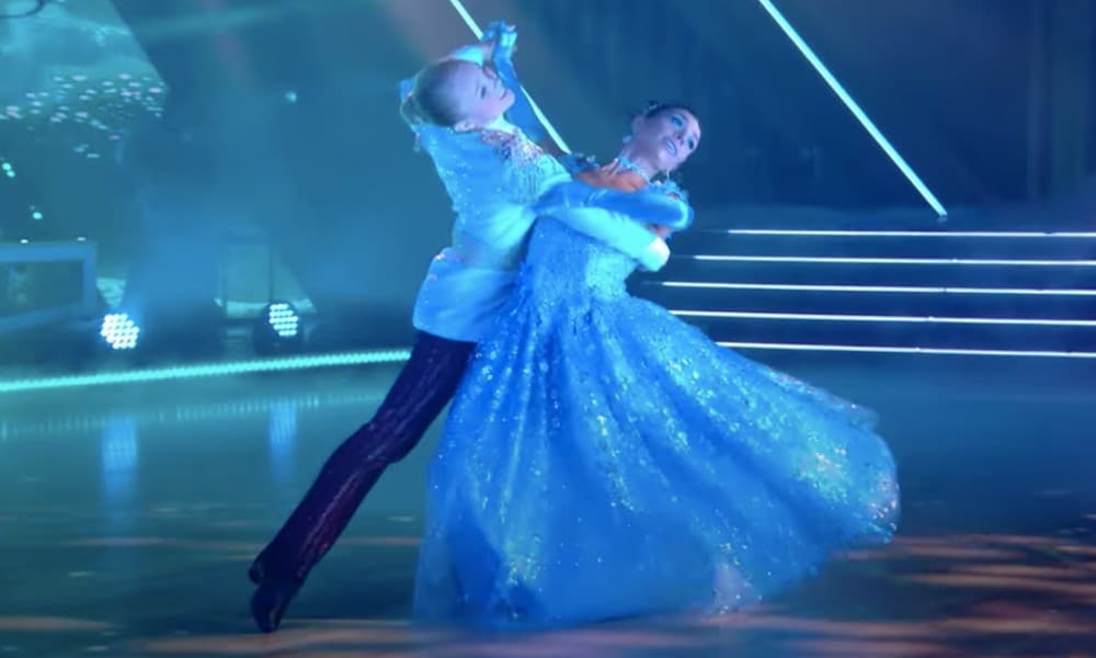 JoJo Siwa serves Disney prince excellence on Dancing with the Stars