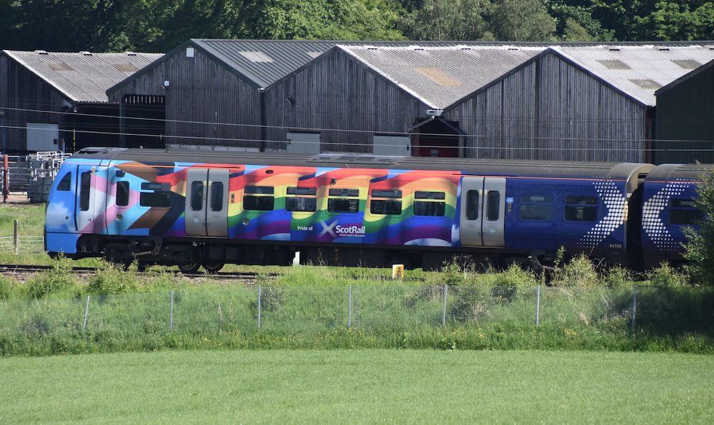 ScotRail hero 'Ste' shuts down Twitter troll over 'straight Pride train'