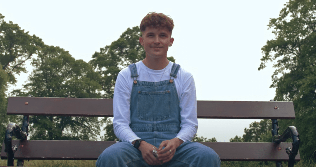 Transgender YouTuber Jamie Raines on having periods as a man | PinkNews