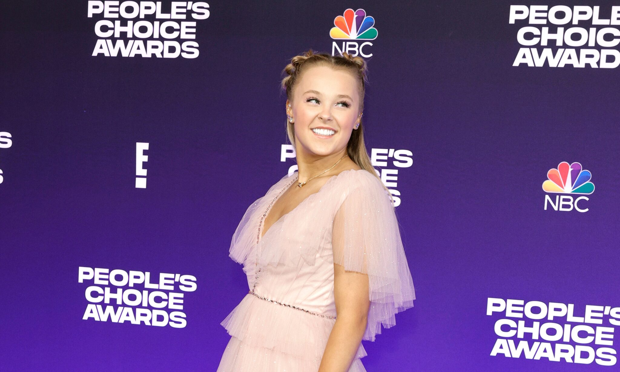 'Joe Goes' YouTube star Lily Jo Hanson comes out as trans