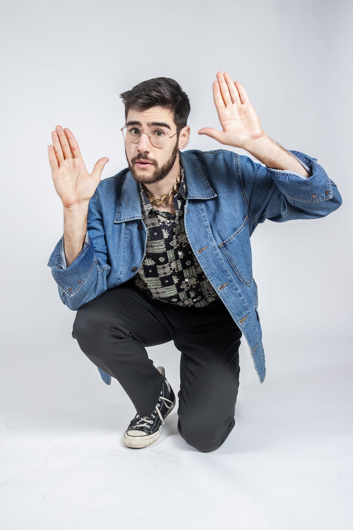 Gay man who lost boyfriend to COVID turns grief into comedy