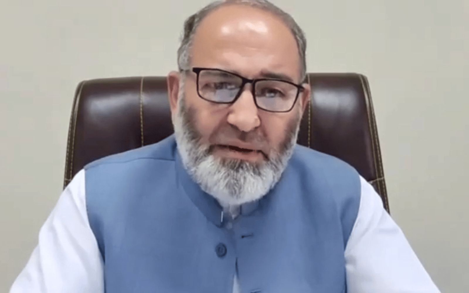 Pakistan senator launches bid to roll back landmark trans rights law