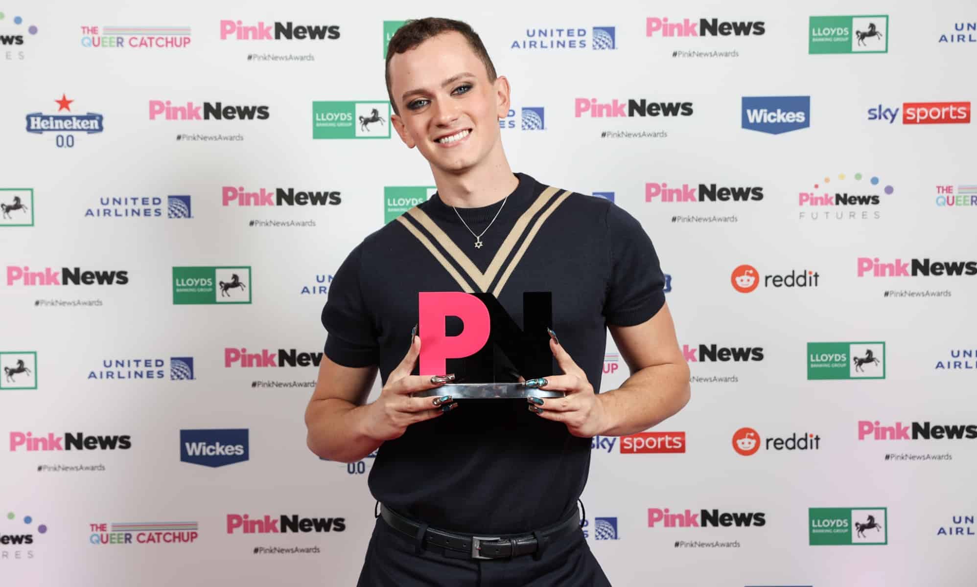 Influencer Matt Bernstein has powerful message for 'queer siblings'