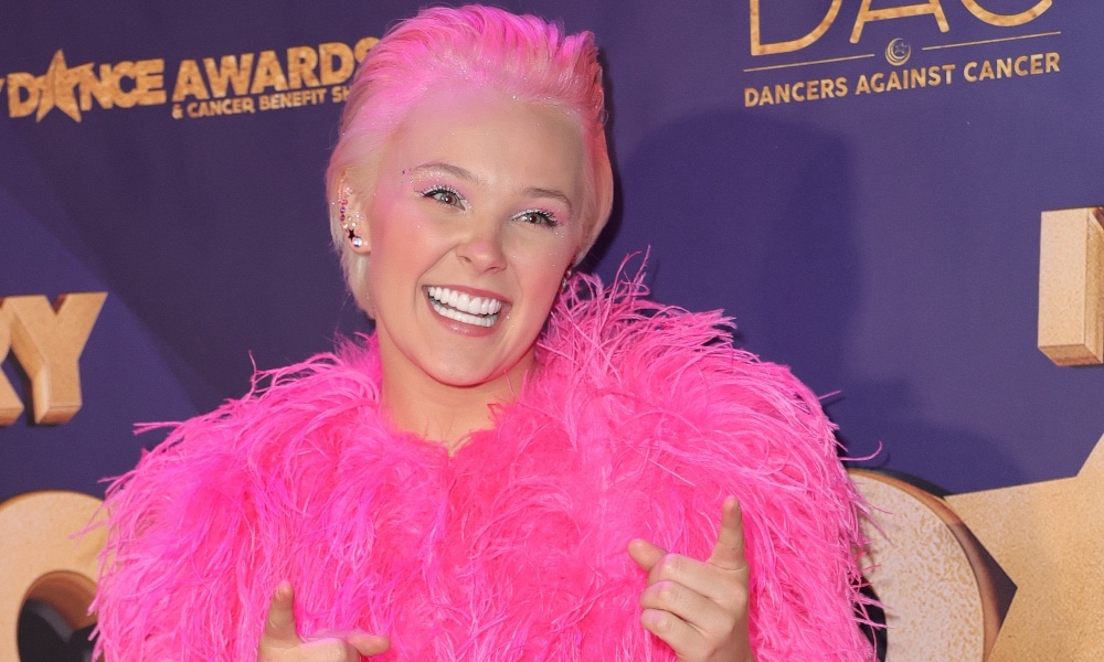 Jojo Siwa and ex-girlfriend Avery Cyrus are in a 'roast beef feud'