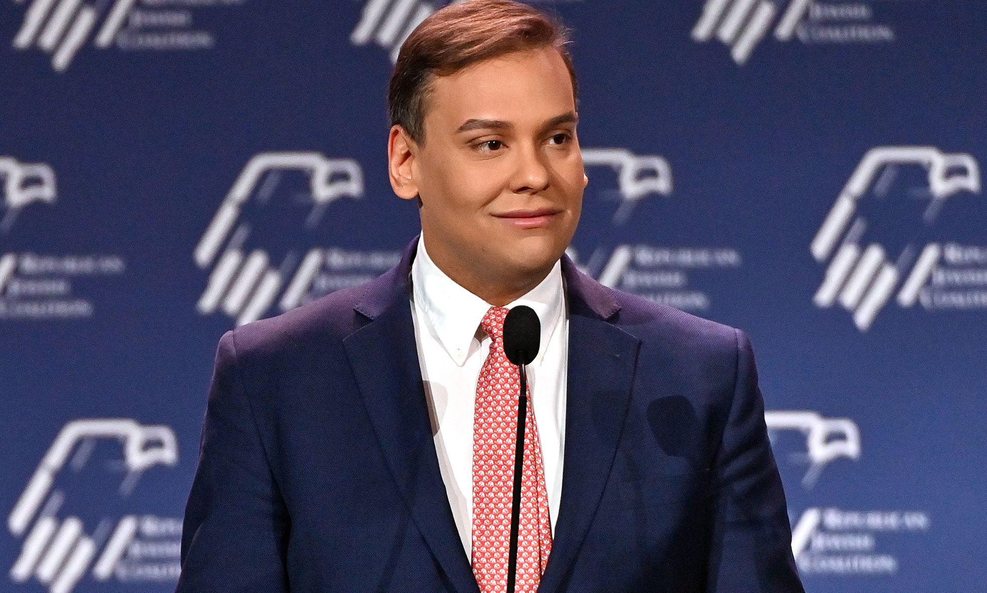 Gay CNN presenter Richard Quest on his comeback after that embarrassing ...