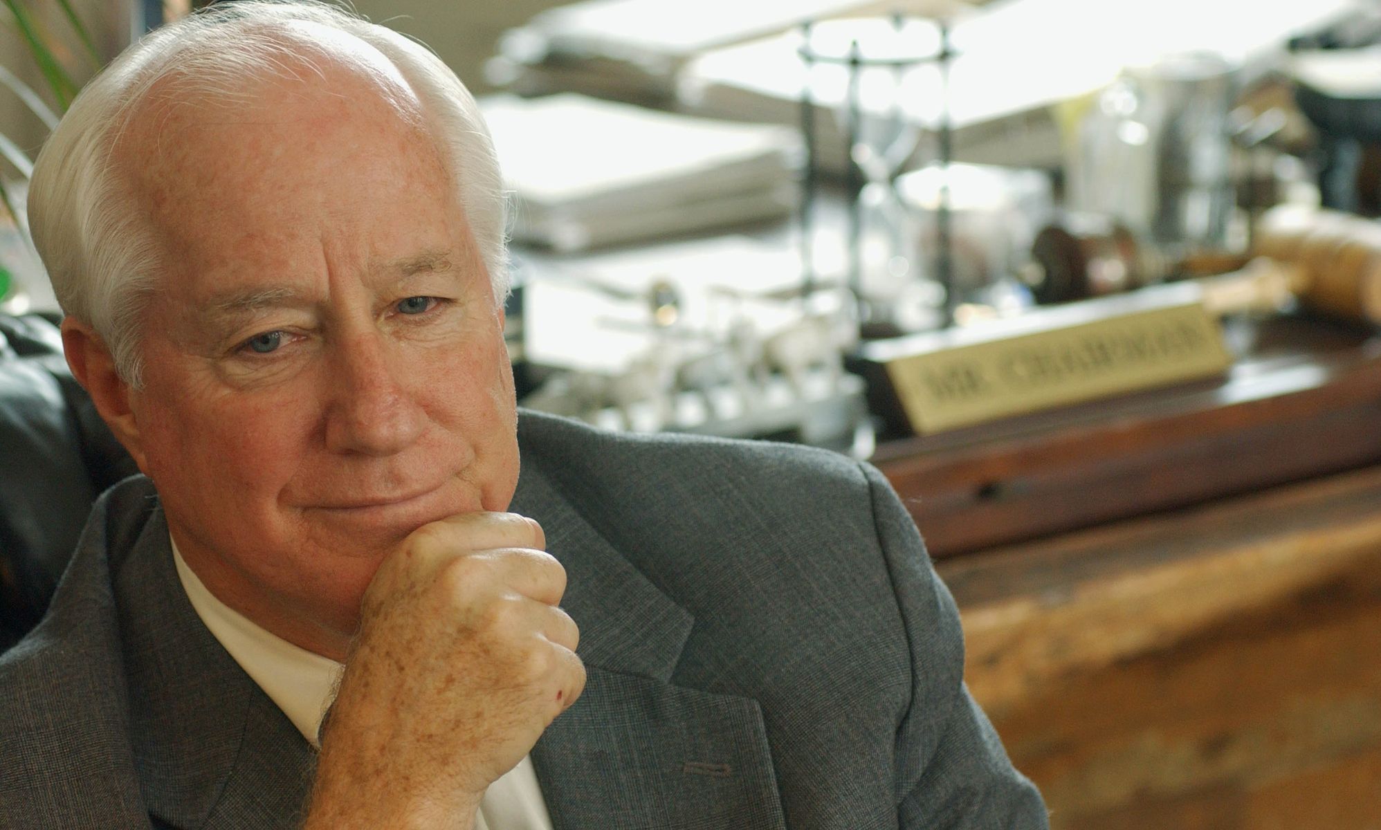 Gay Republican veteran Jim Kolbe dies aged 80